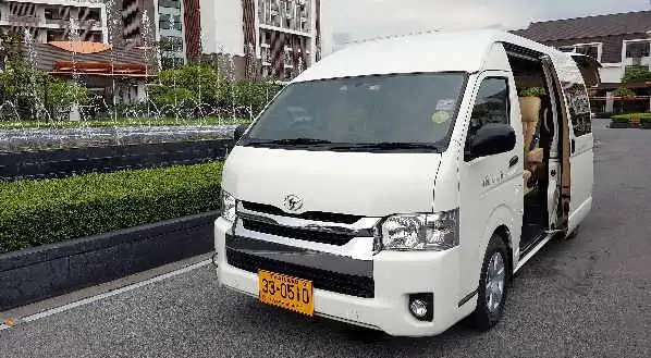 Private transfers between Phuket airport (HKT) and Phuket's and Khao ...